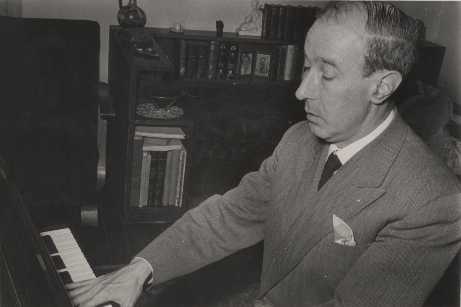 La espuma que se expande hasta la arena: Gerardo Diego, un poeta 'de ...